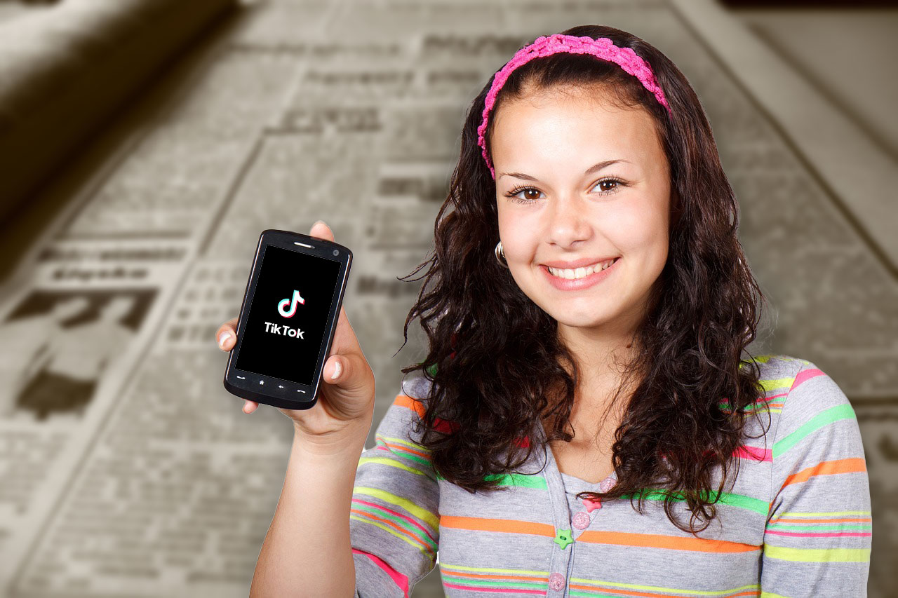 Local teen: “what the f*** is a newspaper? – Alpine 6 Action News